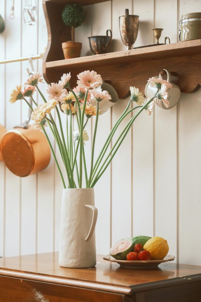 How Growing Flowers at Home in Hong Kong Apartments can make you happy ...